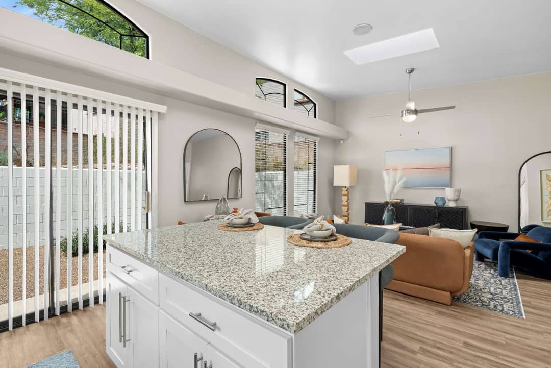 Cortland Las Casas | Cortland